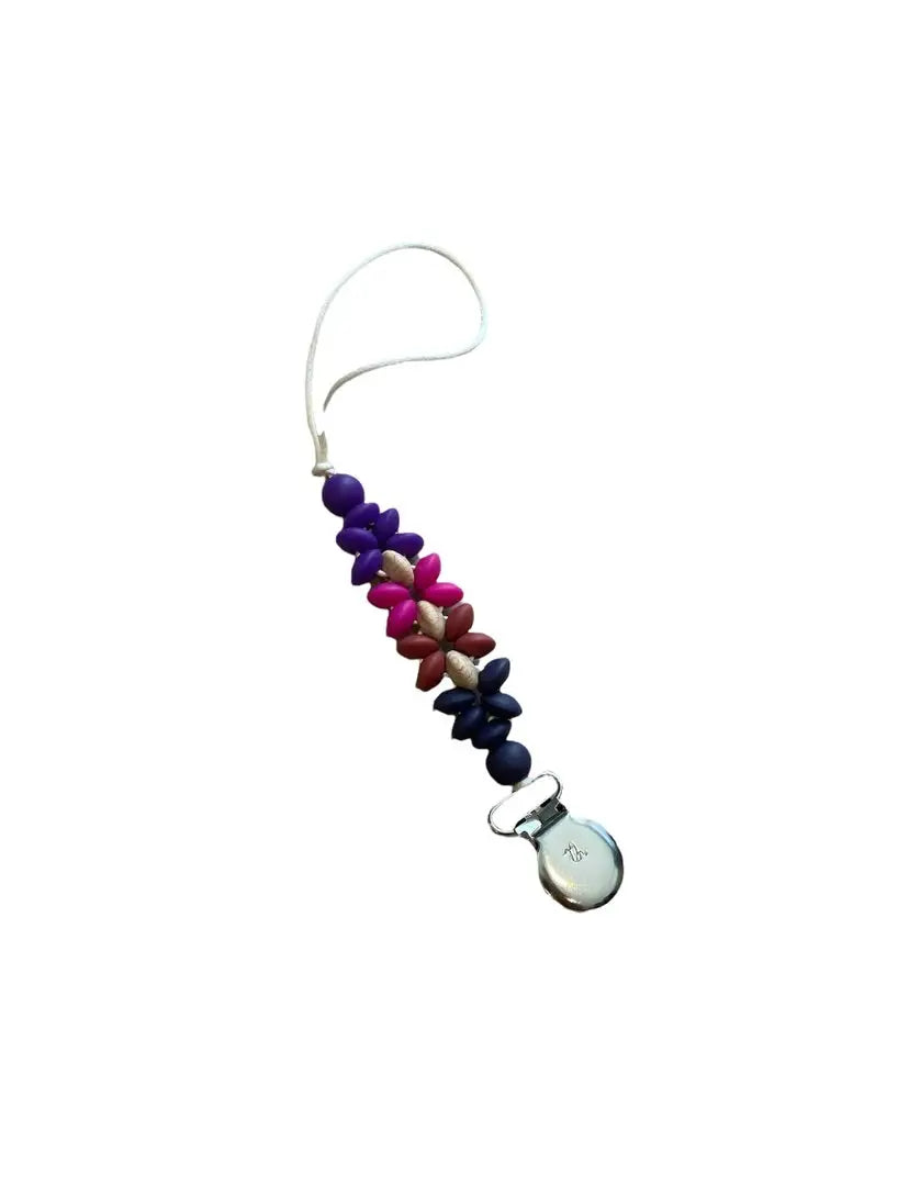 Three Hearts Mila Petite Pacifier & Toy Clip – Pump Station & Nurtury